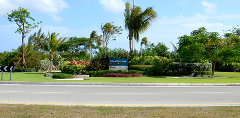 Lane closure at Island Heritage Roundabout - Cayman Compass