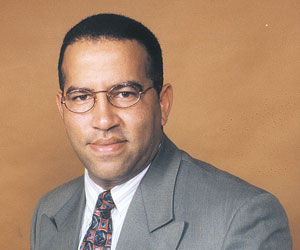 Lyndon Martin disqualified - Cayman Compass