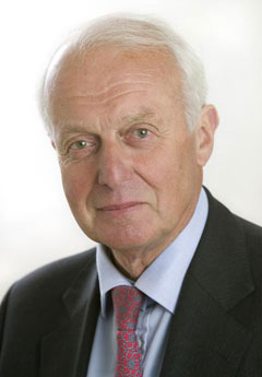 New Court of Appeal judge sworn in - Cayman Compass