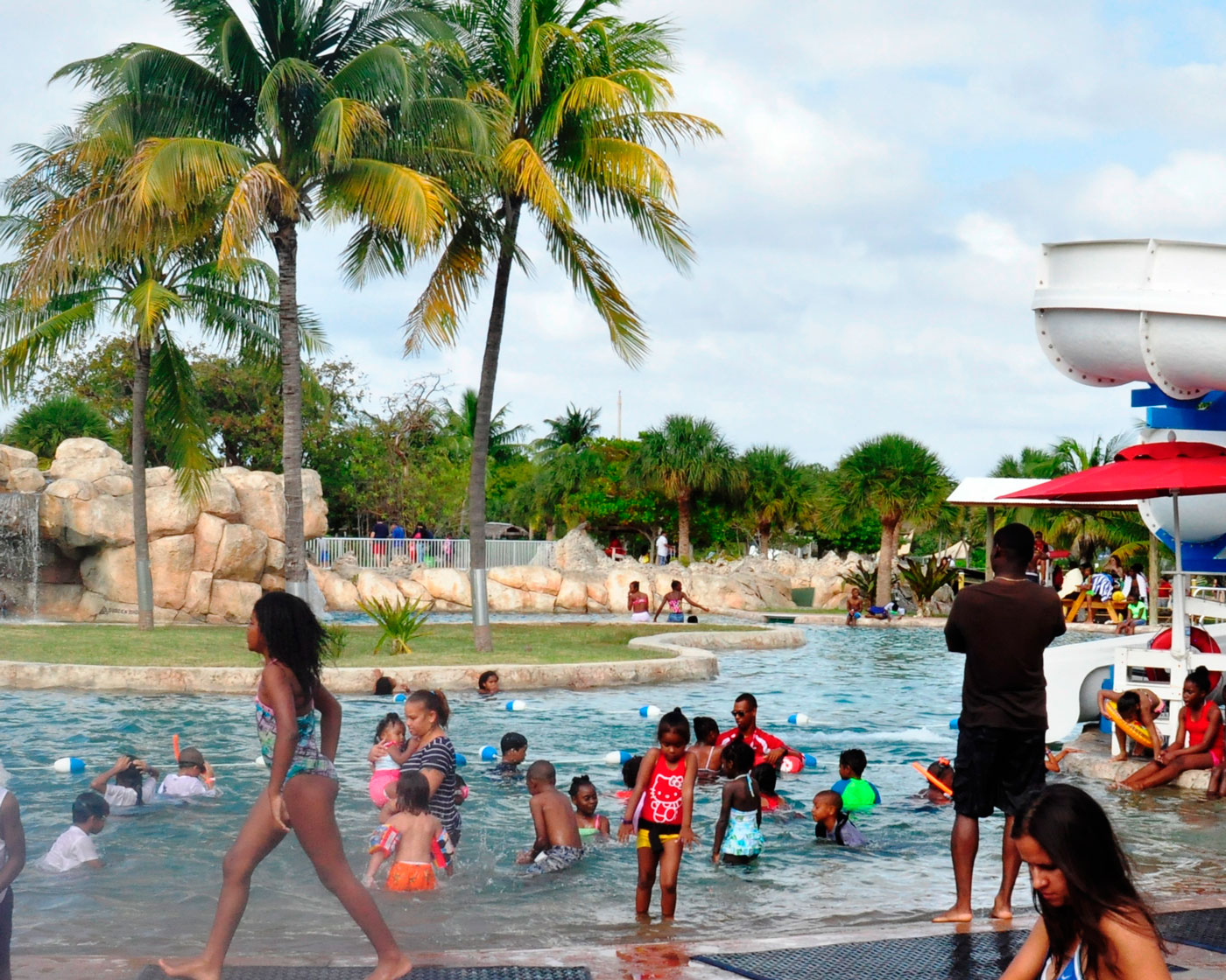 Thousands attend Family Fun Day at Turtle Farm - Cayman Compass