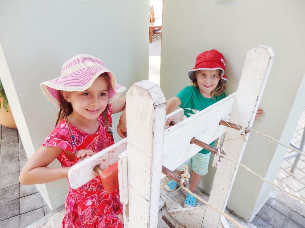 West Bay rope making lives on - Cayman Compass