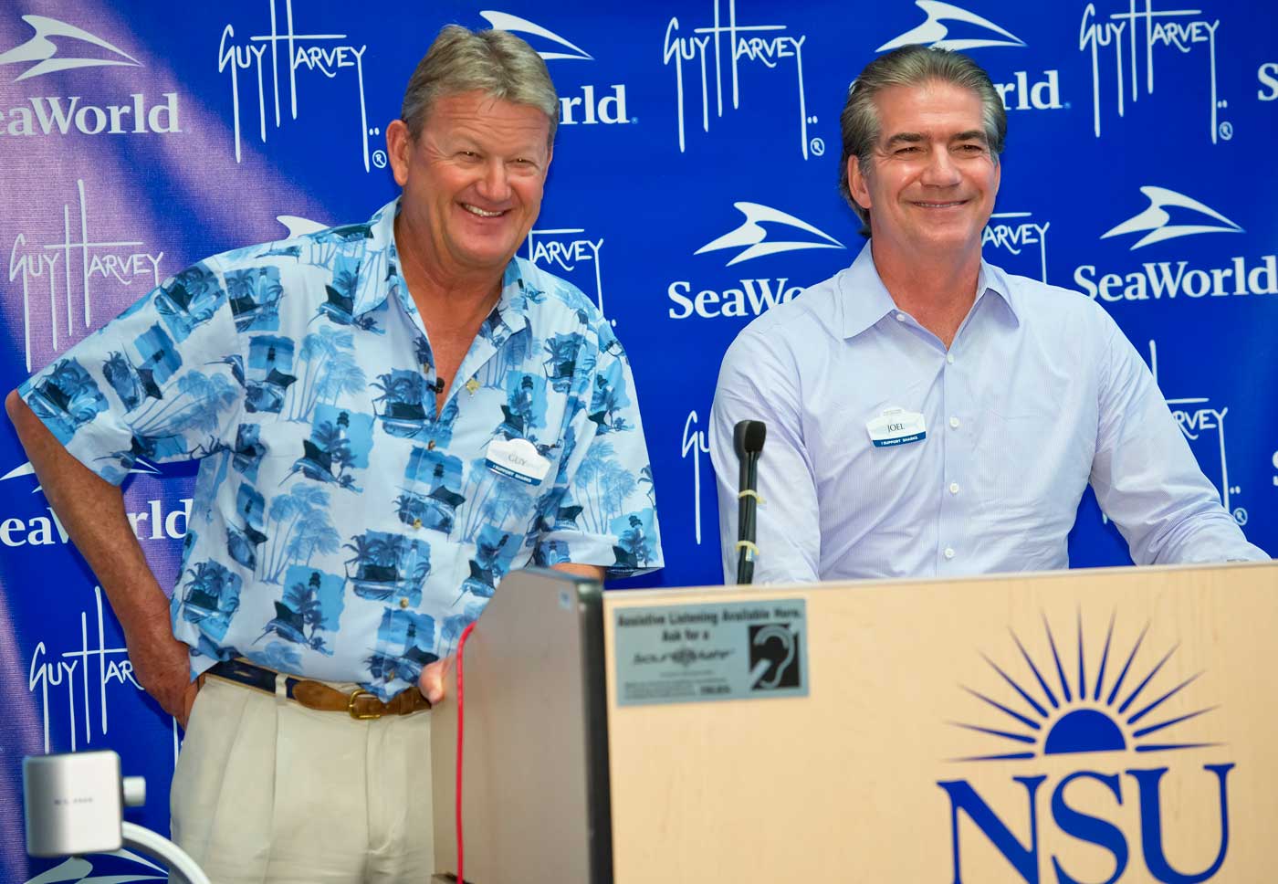 Guy Harvey, SeaWorld team up to save sharks - Cayman Compass