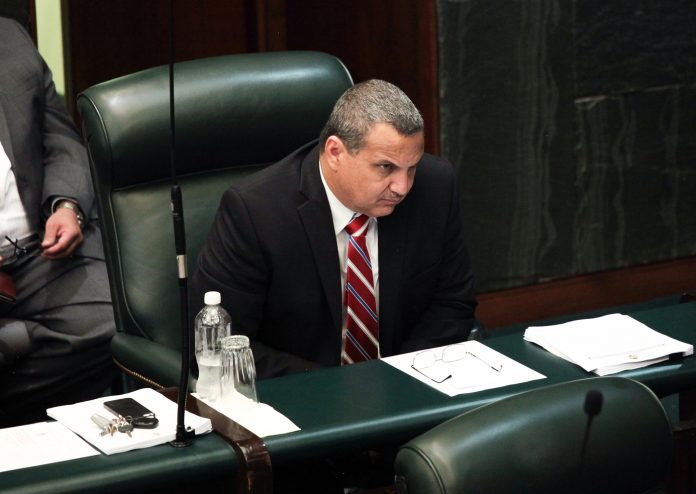 1,500 civil servants in line for immediate pay increases - Cayman Compass