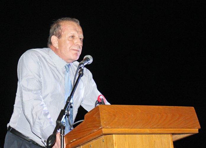 Travers joins Bush in call for more open immigration policy - Cayman ...