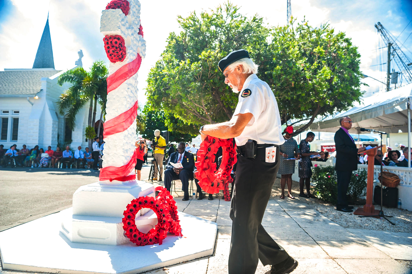Veterans Seamen Honored On Remembrance Sunday Cayman Compass