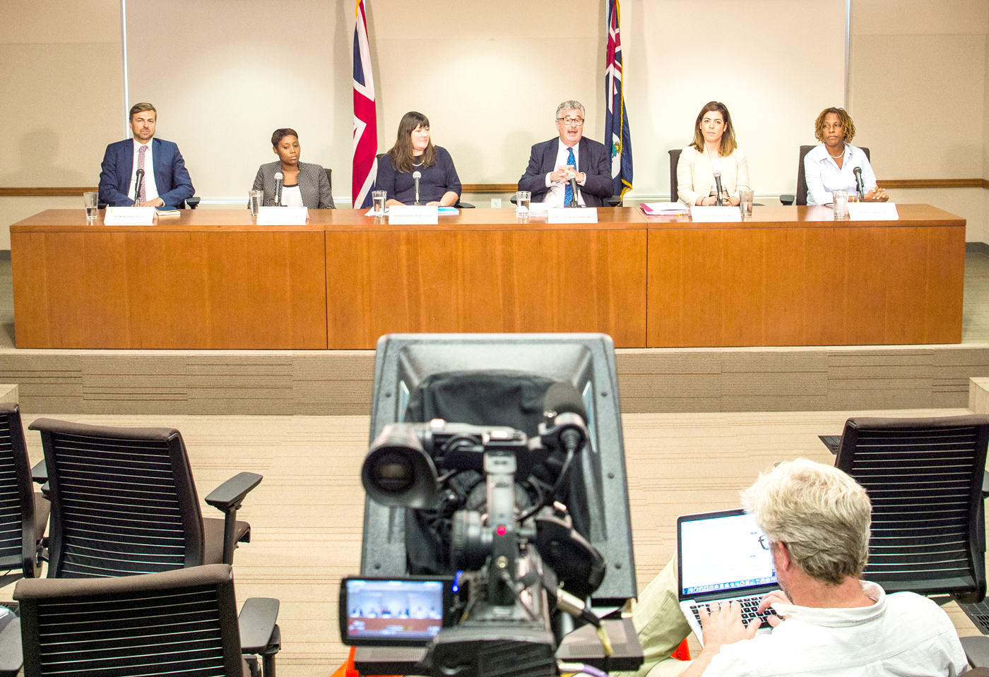 Observers: Cayman elections achieve ‘broad equality’ - Cayman Compass