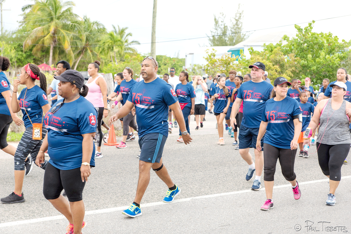 Crowd turns out for Triple C’s 5K walk/run - Cayman Compass