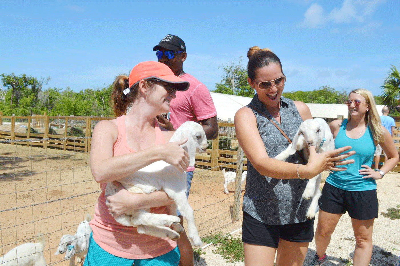 Leadership Cayman gains ‘Sister Islands Perspective’ - Cayman Compass