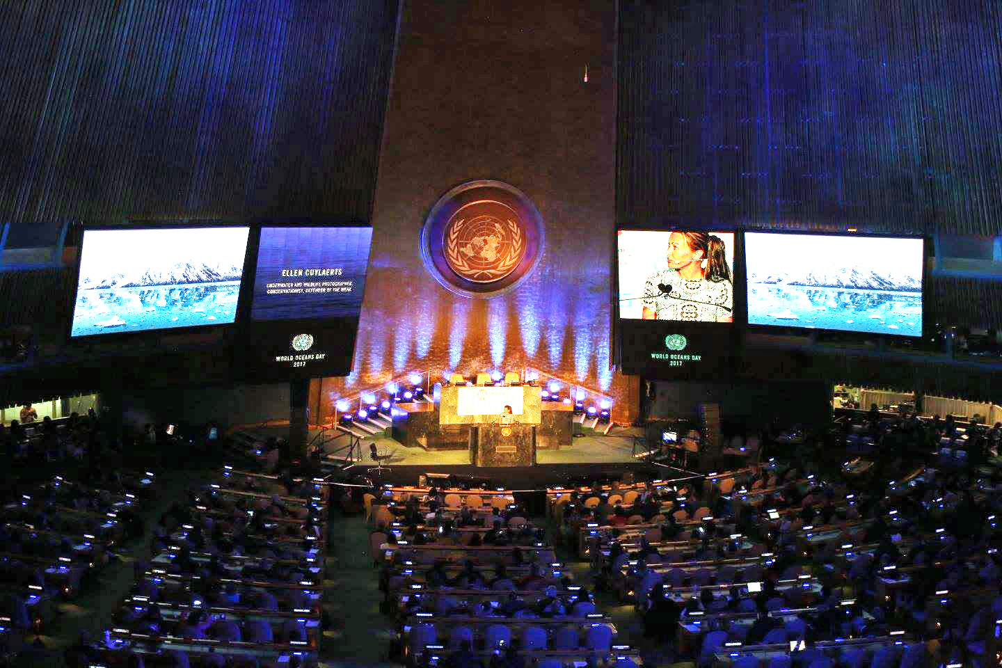 Cayman photographer speaks at UN conference - Cayman Compass