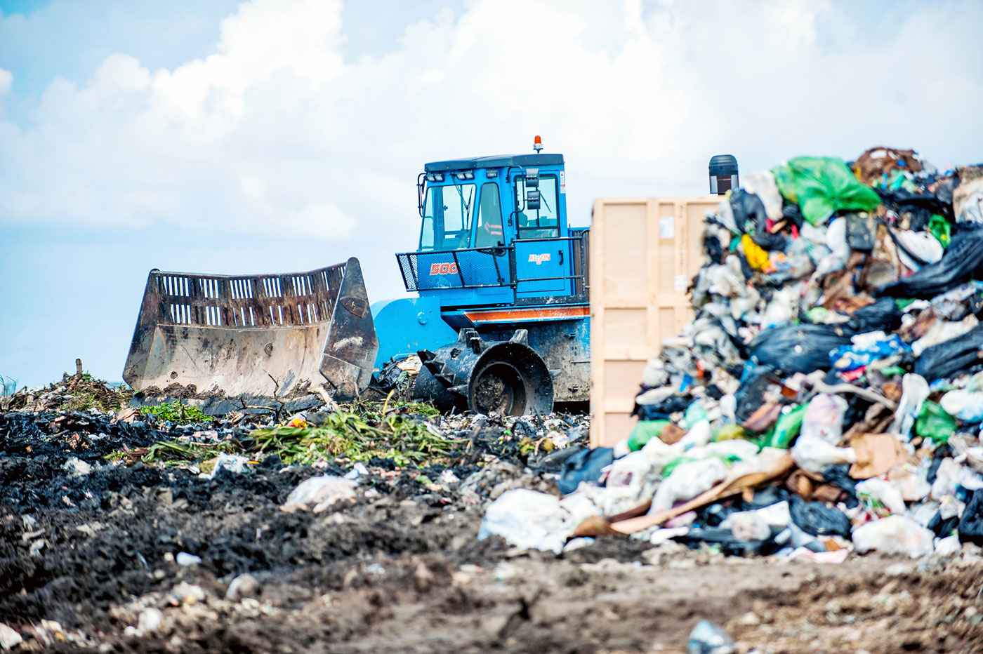 Government claims 'misinformation' over waste-management contract ...