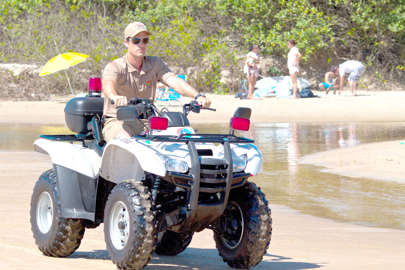 Quad patrols planned to fight crime on the beaches - Cayman Compass