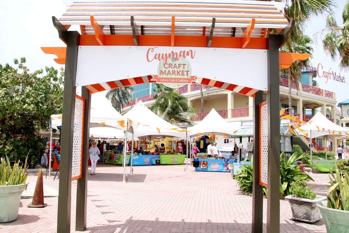 Cayman Craft market gets new look - Cayman Compass
