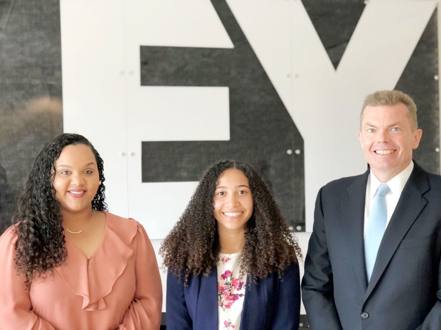 EY awards 2018 Cayman scholarship to Selena Ross - Cayman Compass