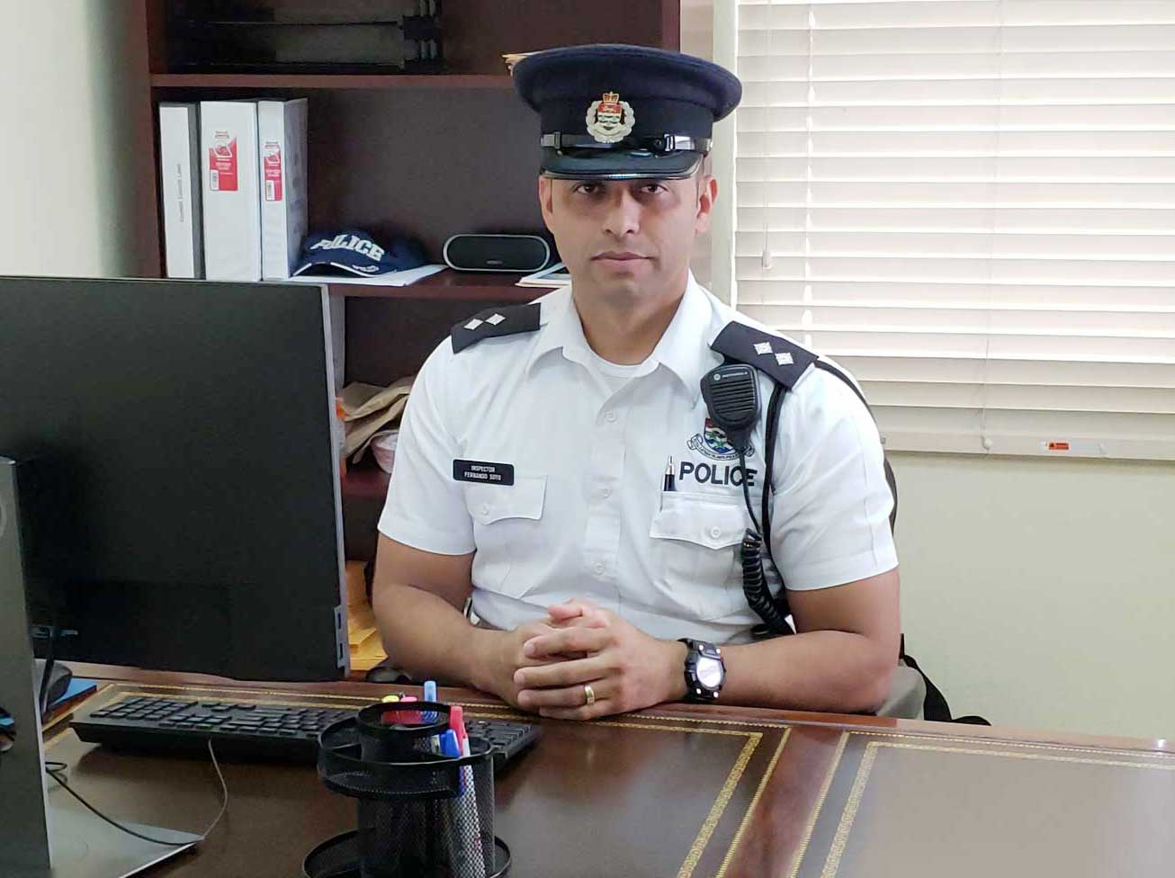 New police commander for eastern districts - Cayman Compass