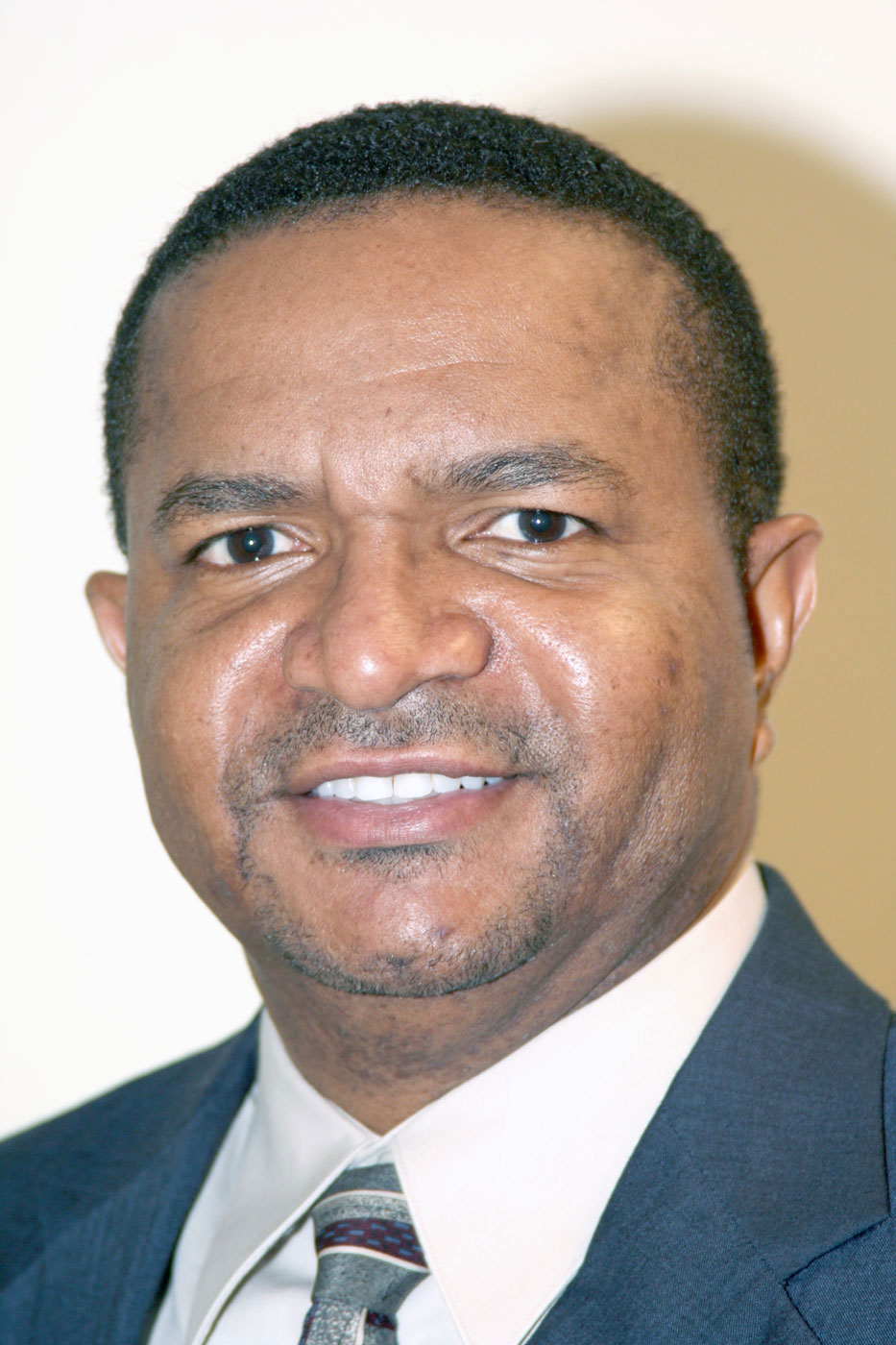 NEW: Carter’s ‘golden handshake’ remains under wraps - Cayman Compass