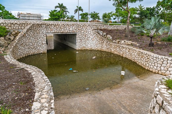 Pedestrian tunnel flooding linked to faulty pumps - Cayman Compass