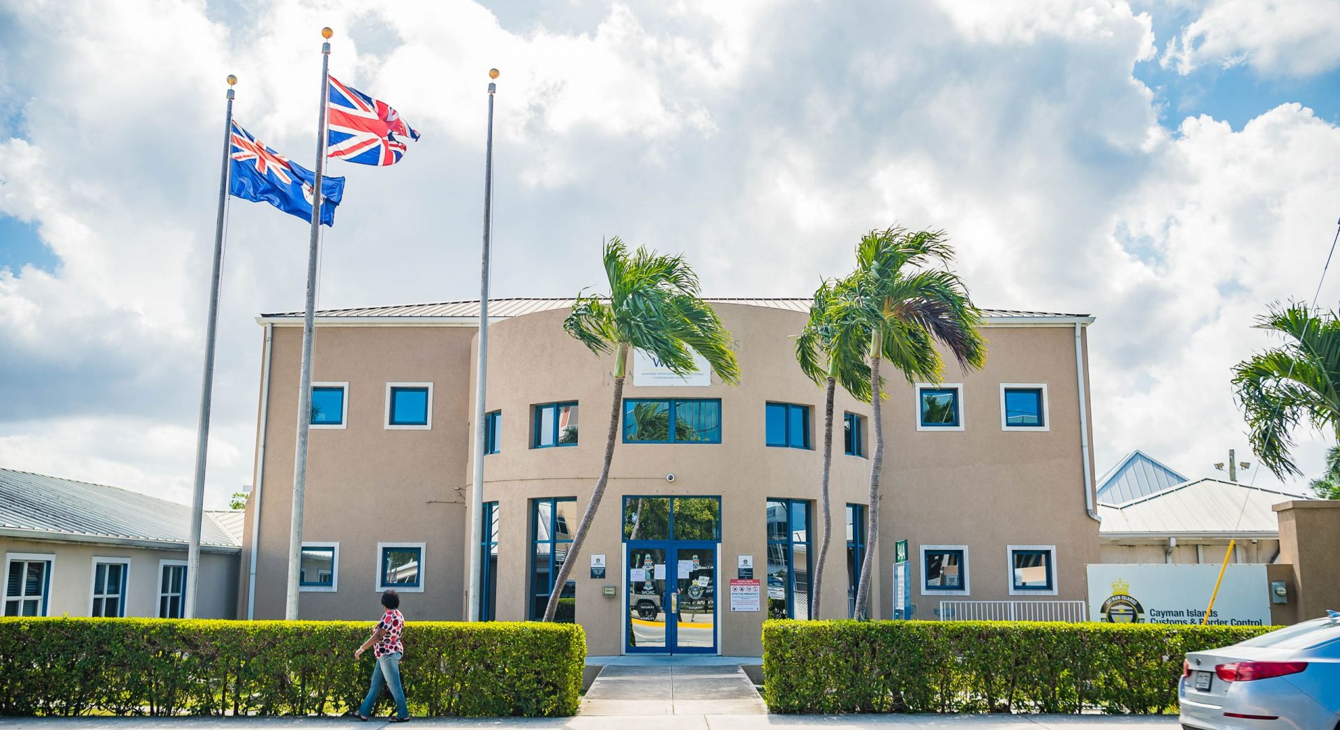 Immigration building still closed - Cayman Compass
