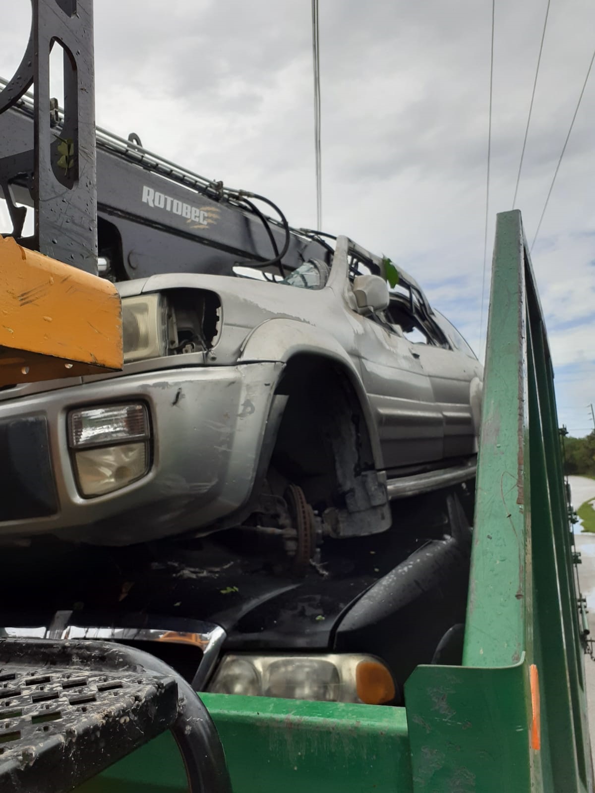 New government effort to remove derelict vehicles - Cayman Compass