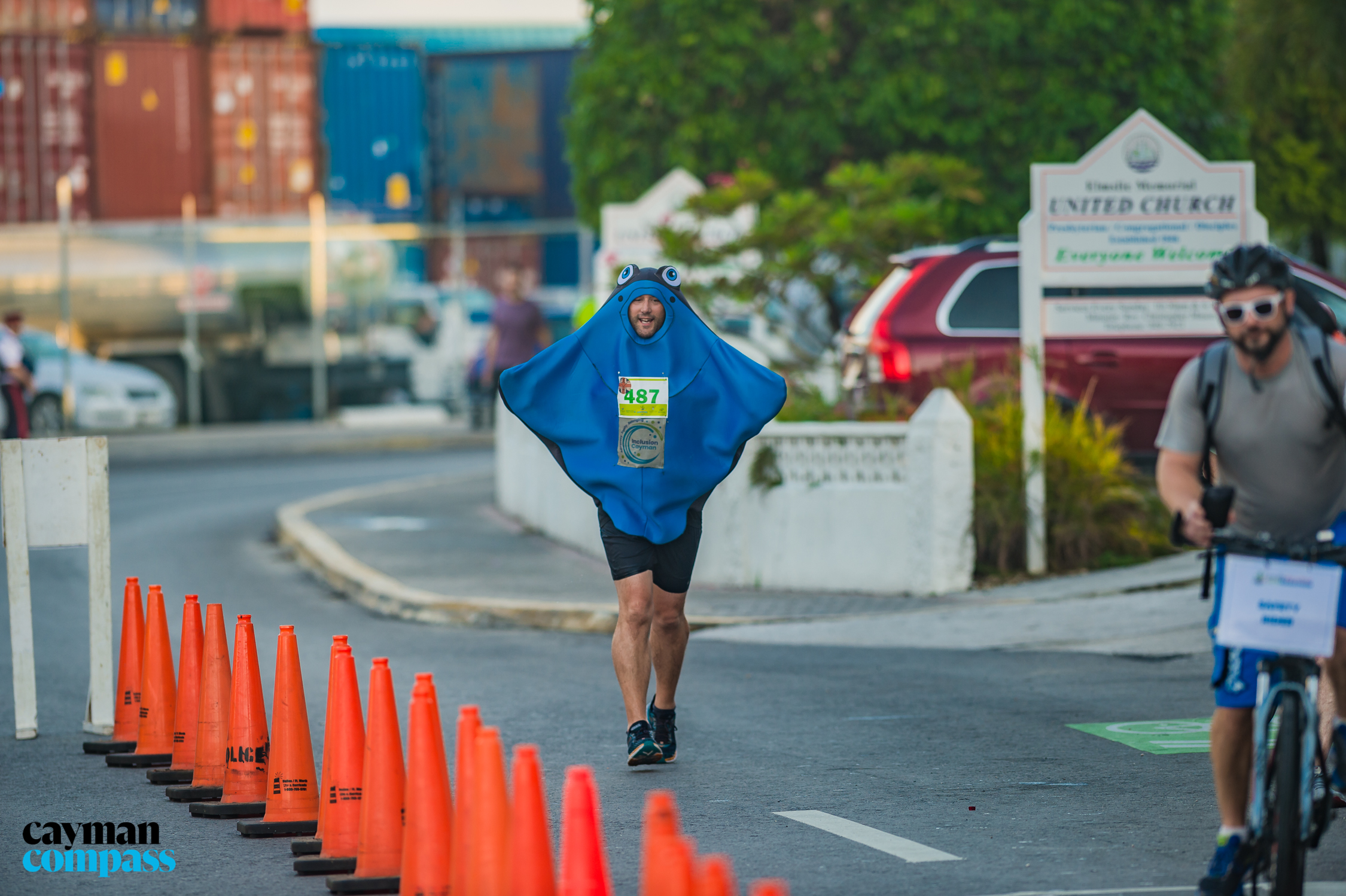 Hundreds turn out for marathon day - Cayman Compass