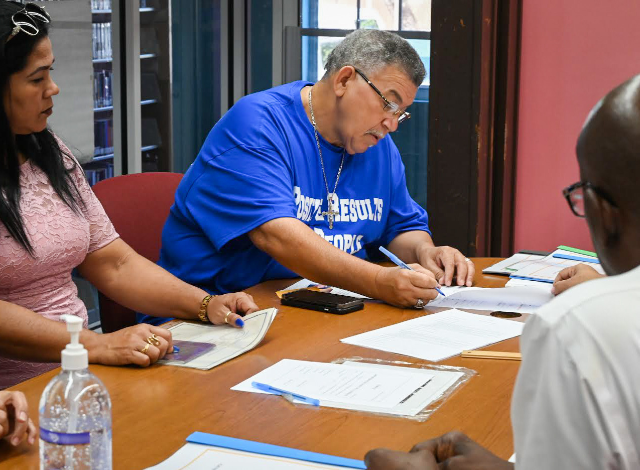 Independents dominate the field as 50 hopefuls seek election - Cayman ...