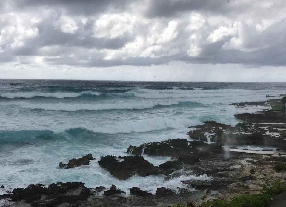 Expected rough seas prompt small craft warning for Easter - Cayman Compass