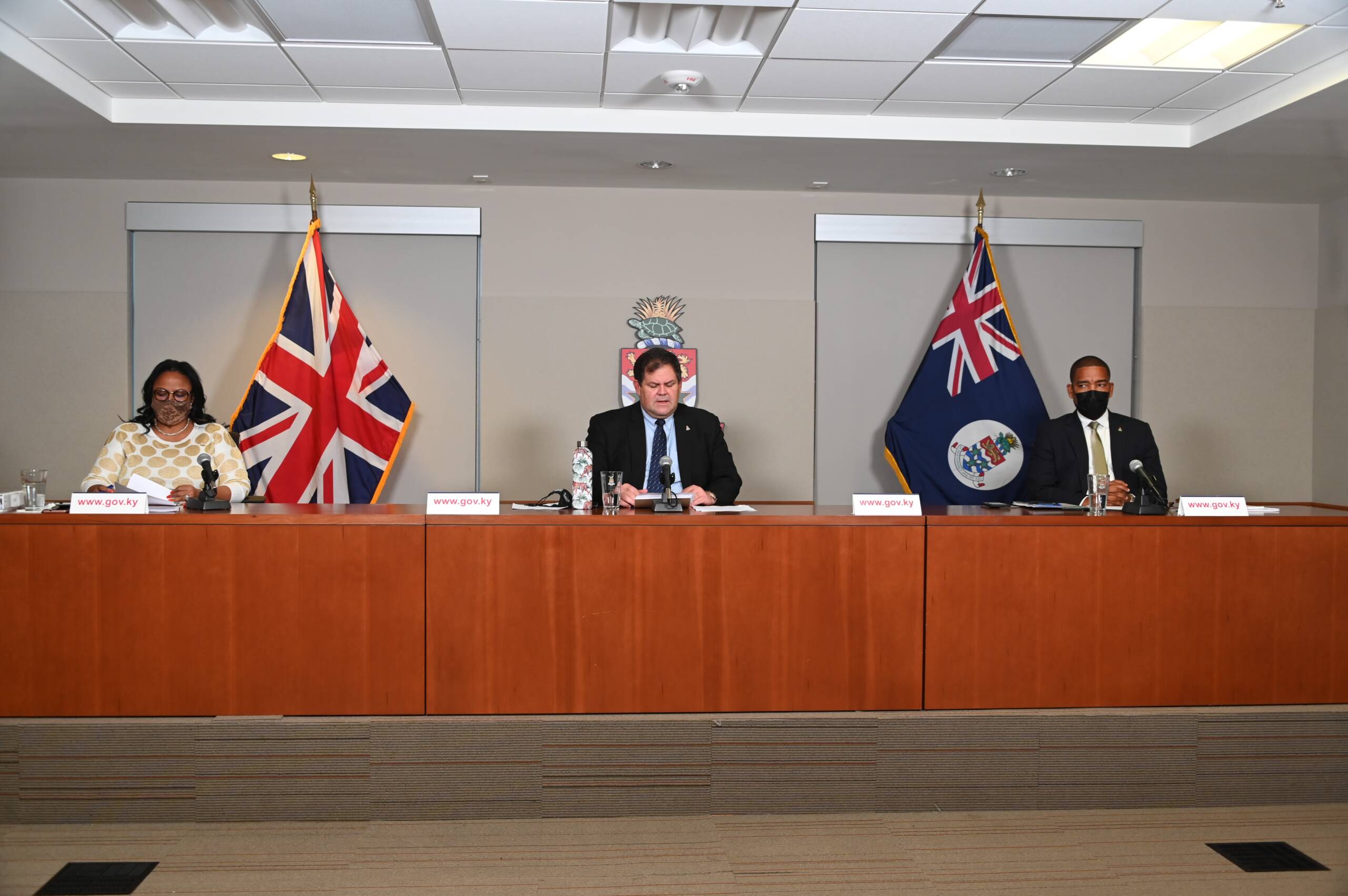 Panel - Cayman Compass