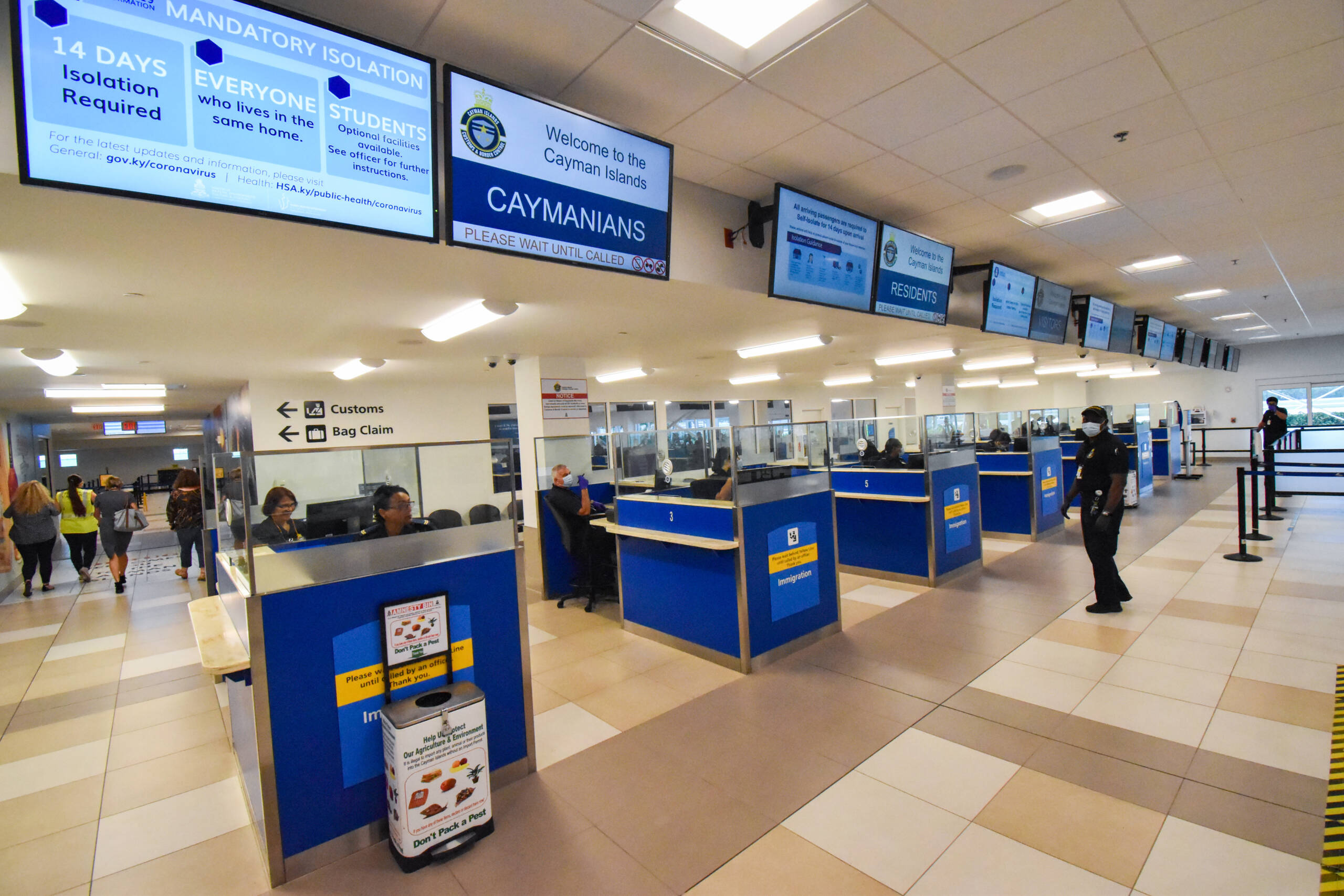 Six flights and 700 passengers expected on 20 Nov. for border reopening ...