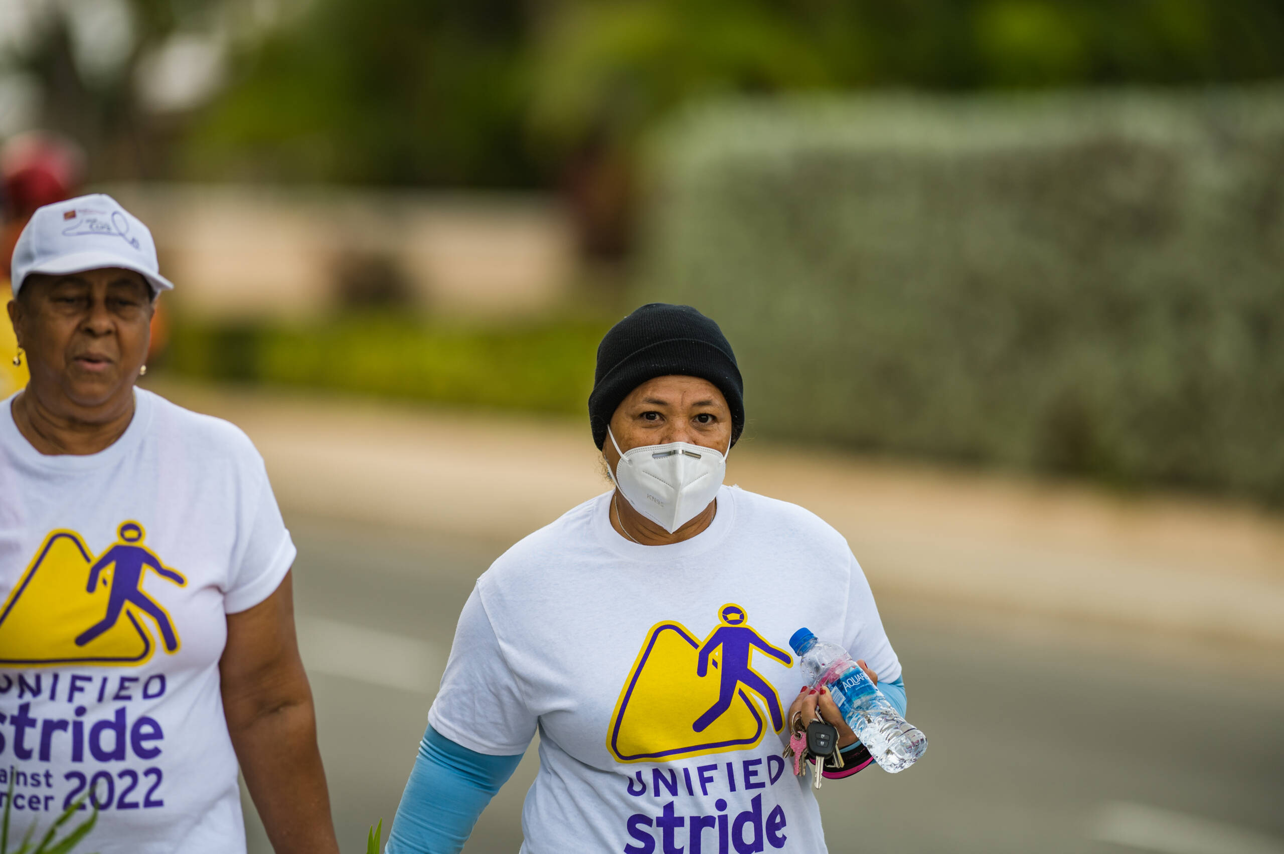 More than 1,400 turn out to ‘Stride’ solo against cancer - Cayman Compass