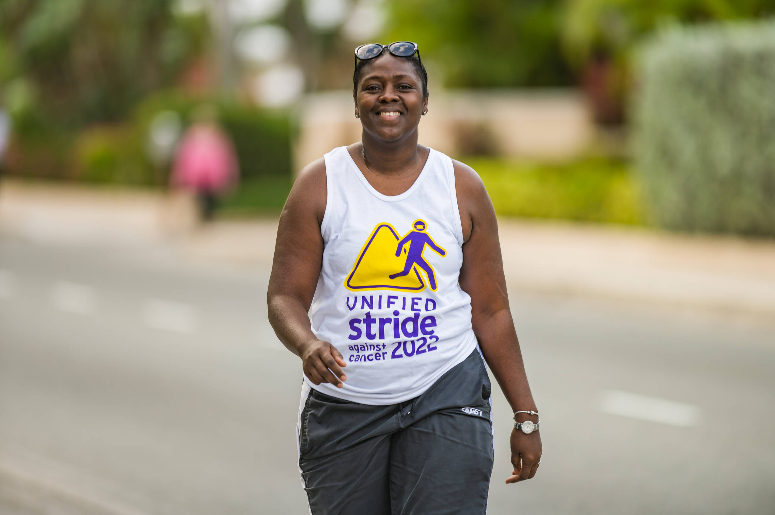 More than 1,400 turn out to ‘Stride’ solo against cancer - Cayman Compass