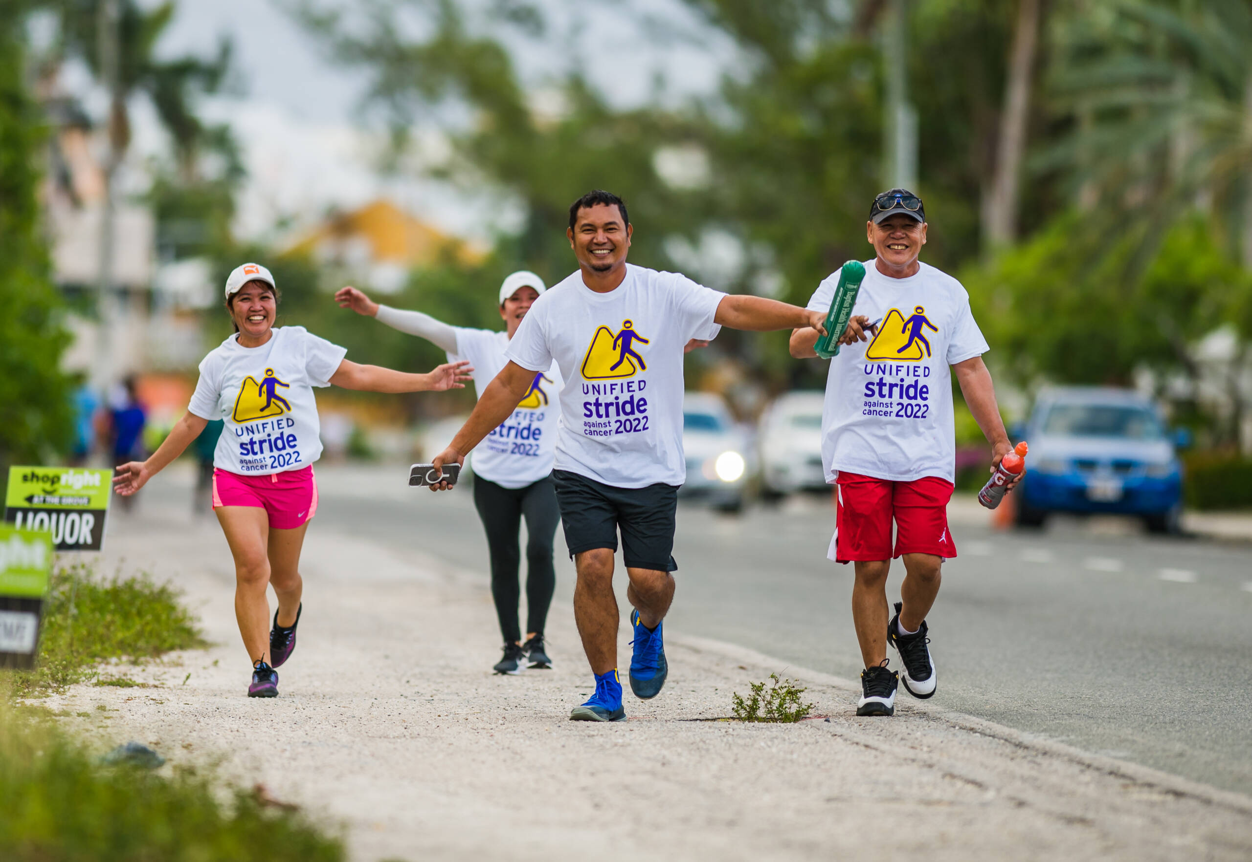 More than 1,400 turn out to ‘Stride’ solo against cancer - Cayman Compass