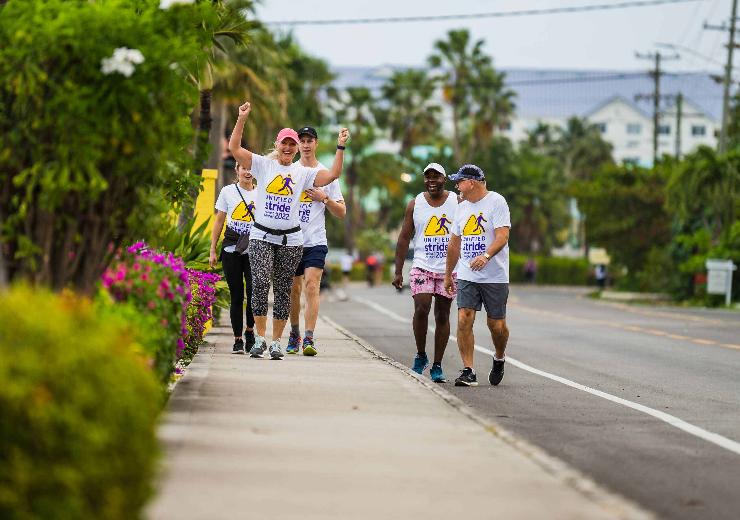 More than 1,400 turn out to ‘Stride’ solo against cancer - Cayman Compass