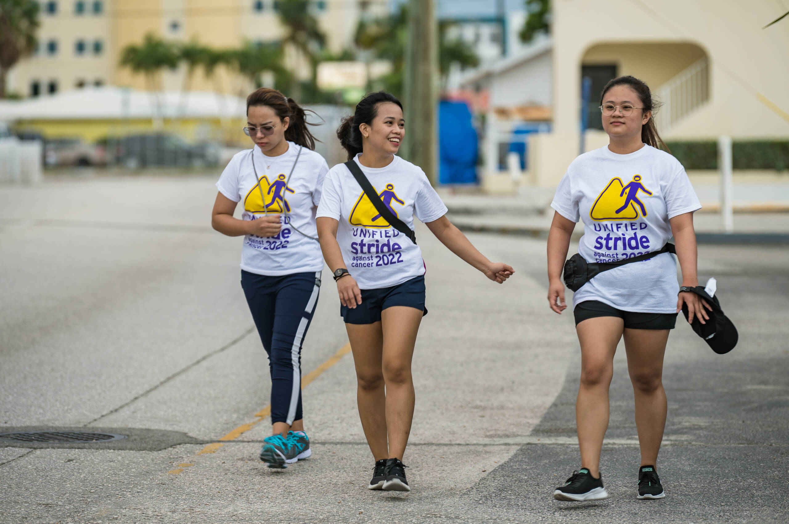 More than 1,400 turn out to ‘Stride’ solo against cancer - Cayman Compass