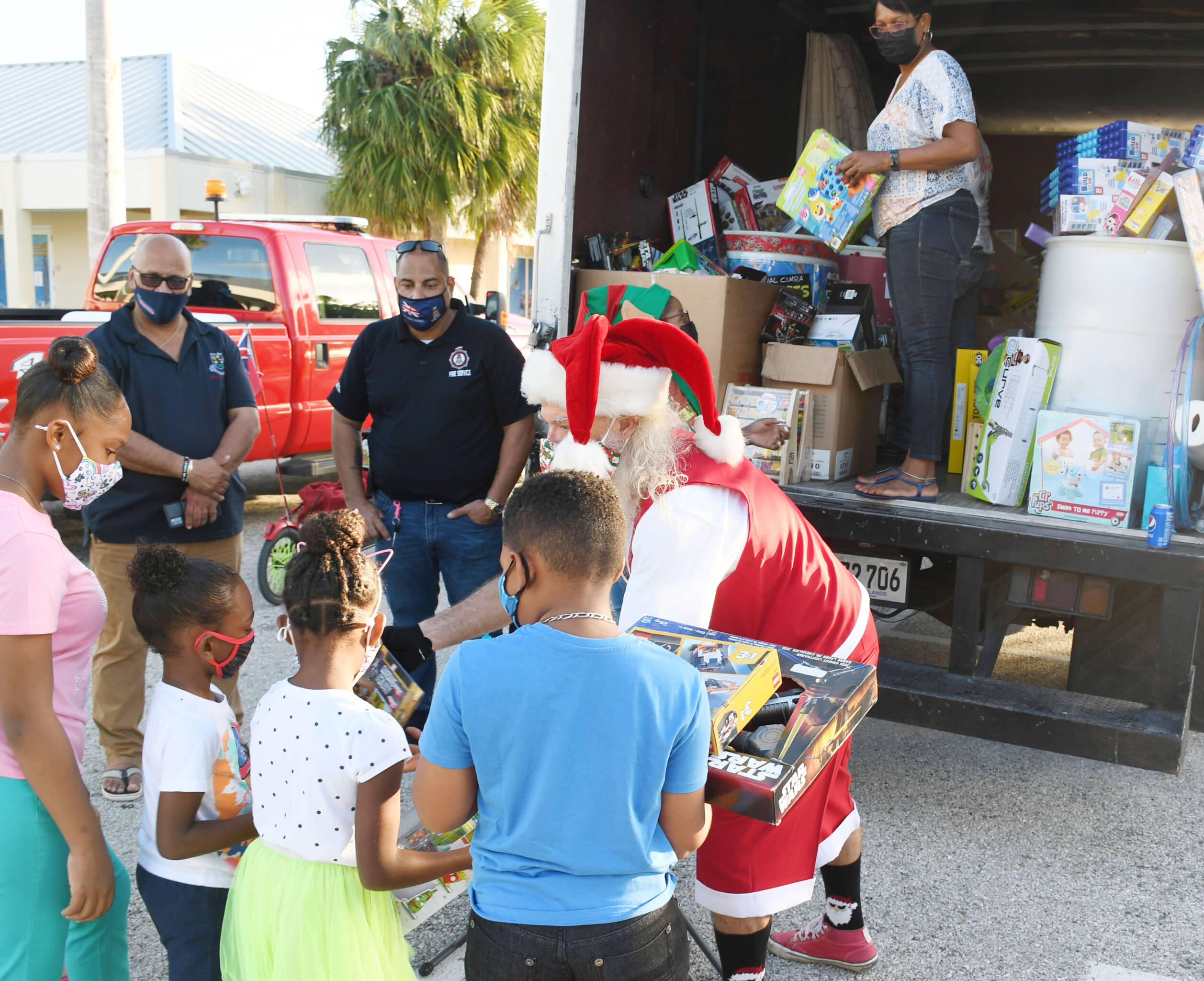 Photo_3_Min._for_Home_Affairs,_Hon._Bernie_Bush_&_Division_Manager ...