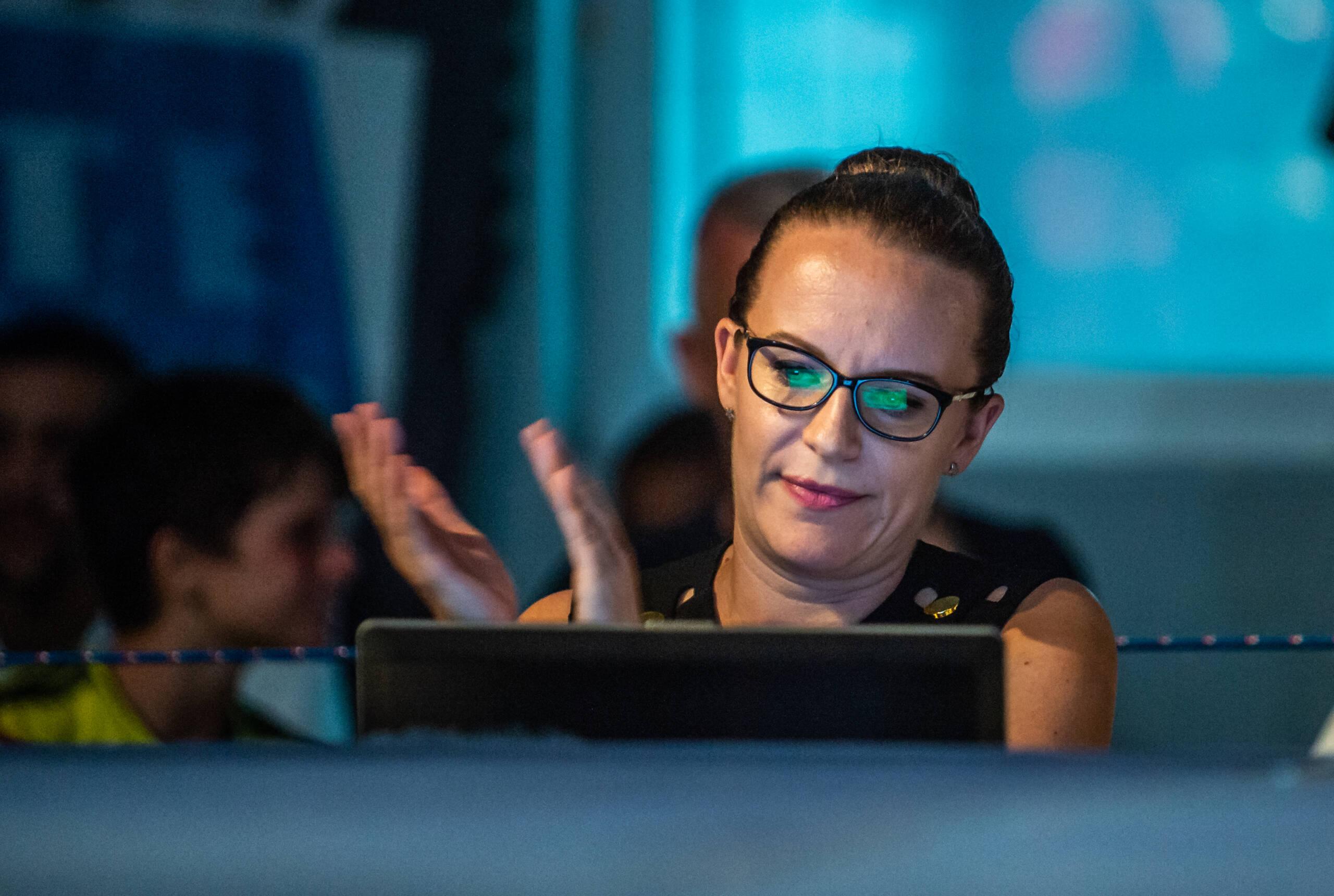 Boxing president resigns; cites ‘other obligations’ - Cayman Compass