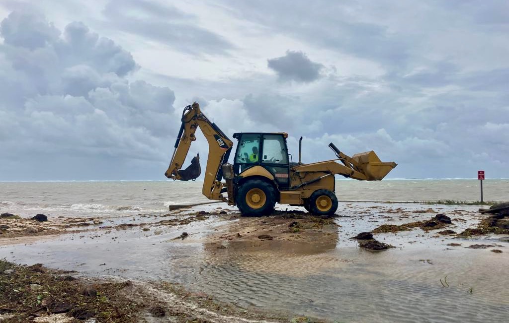 Cayman escapes the worst after close call with Hurricane Ian - Cayman ...