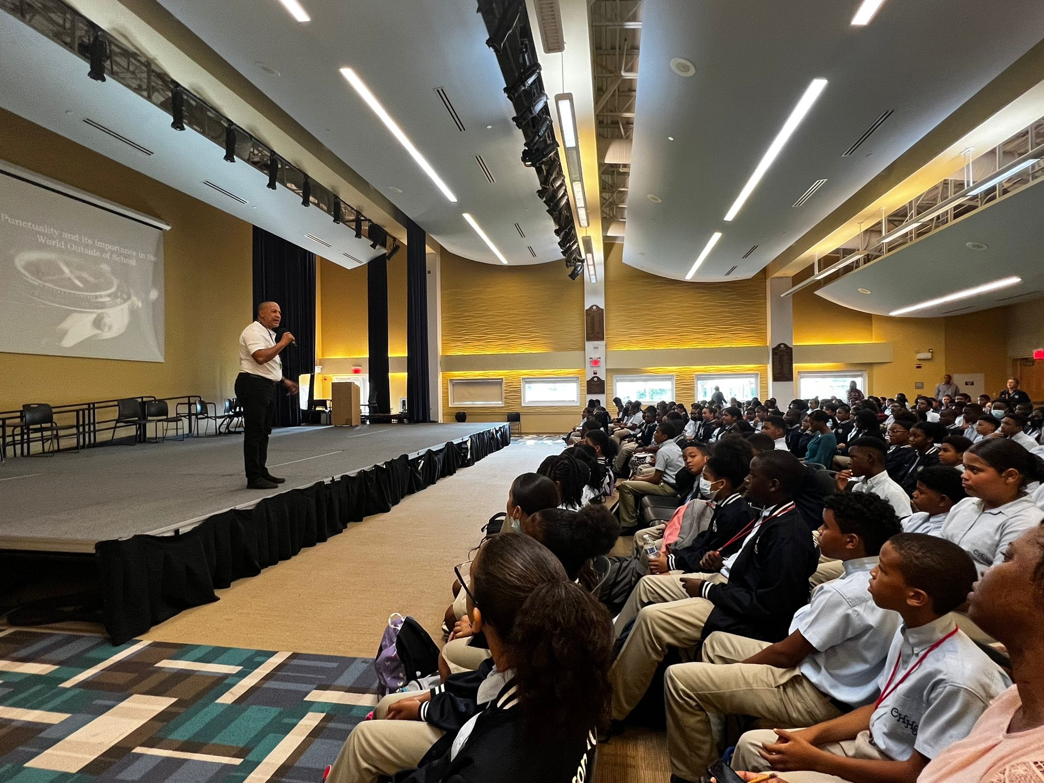 TechCayman presents at Clifton Hunter’s first assembly of school year ...