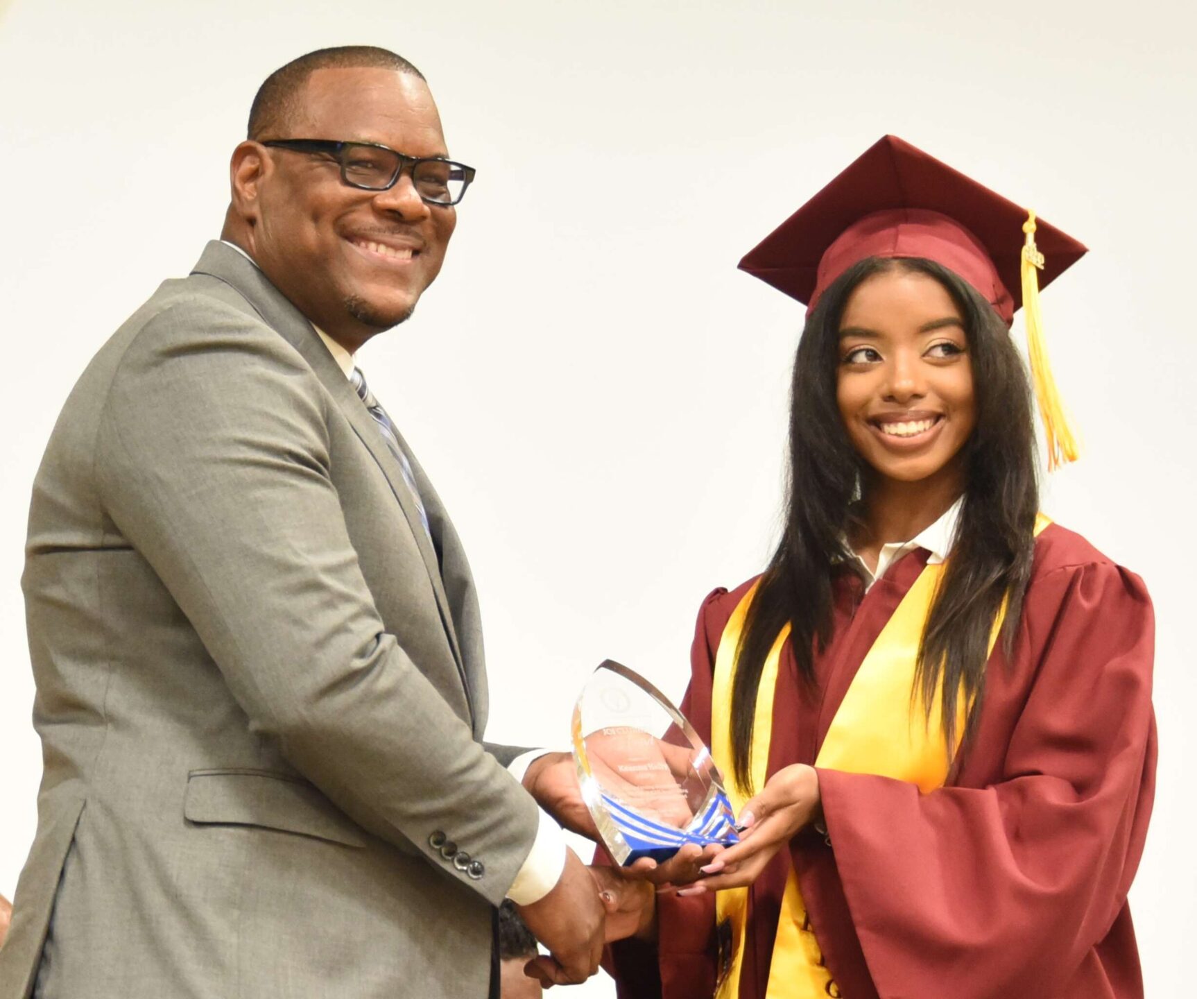 John Gray High School welcomes families back to graduation - Cayman Compass