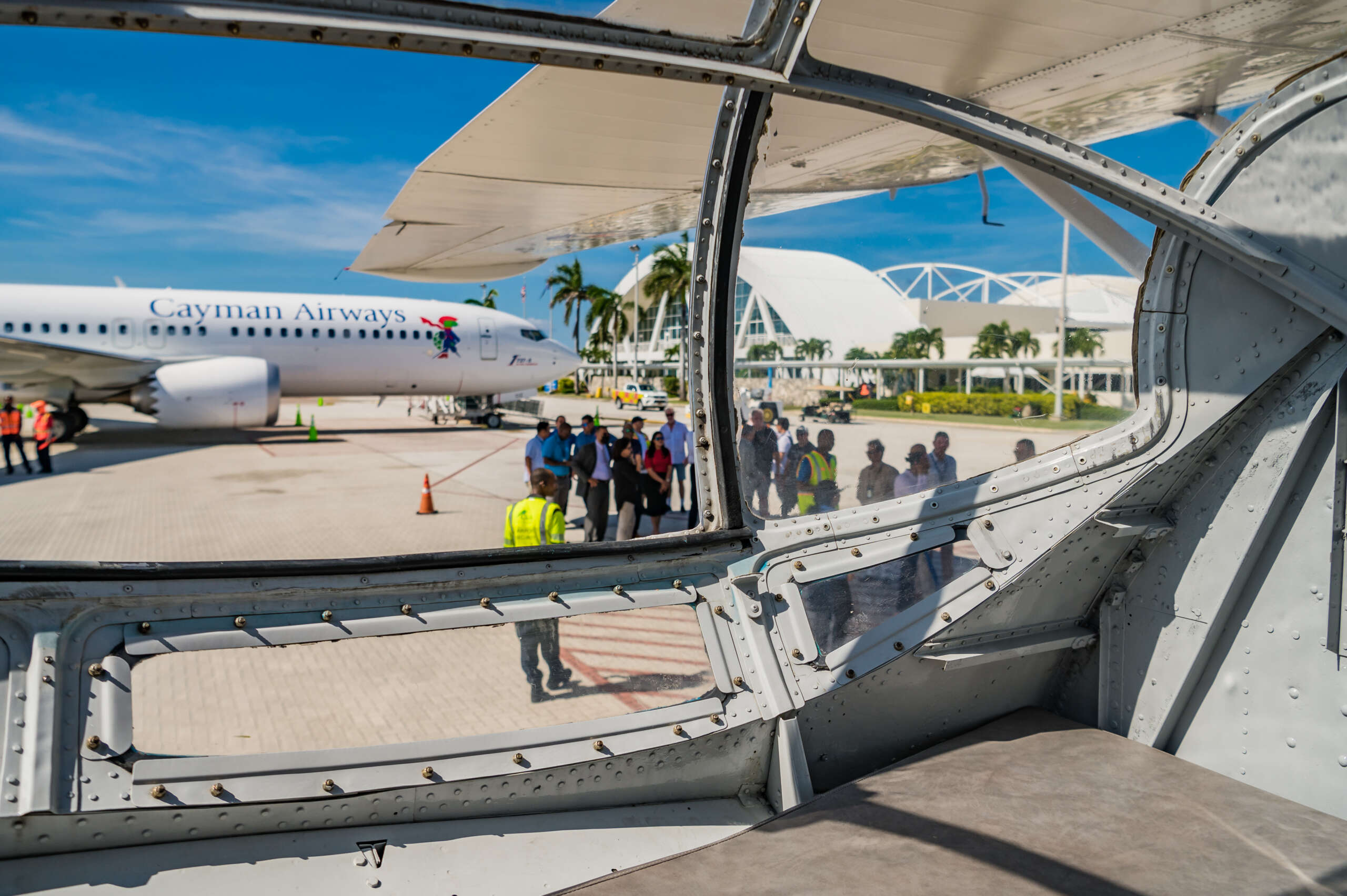Cayman celebrates 70th anniversary of plane landing - Cayman Compass
