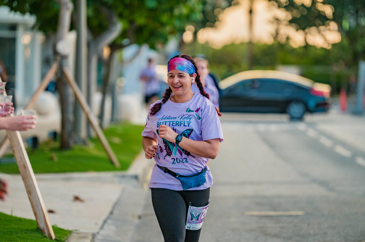 Kelly family 'overwhelmed' as Addi's 5k draws 1,000 supporters - Cayman ...