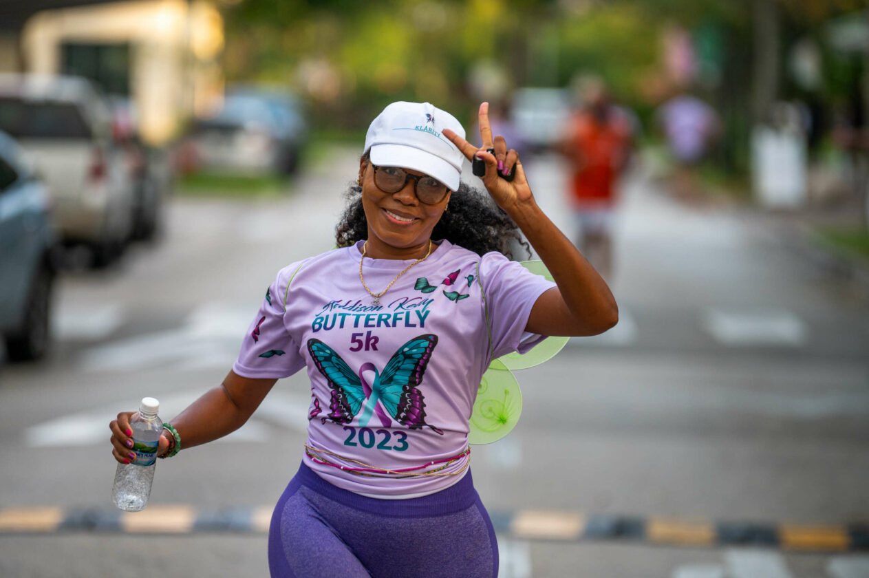 Kelly family 'overwhelmed' as Addi's 5k draws 1,000 supporters - Cayman ...