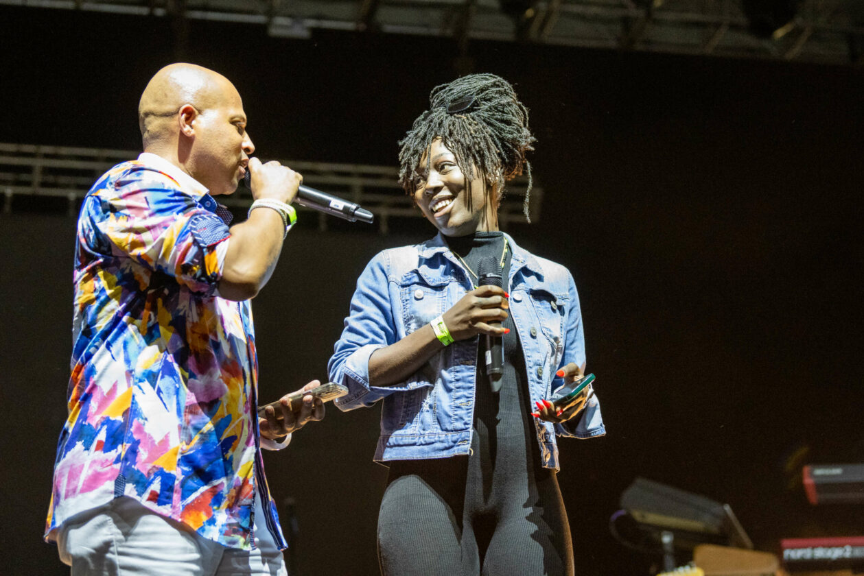 Capella gets thousands groovin' as UB40 headlines festival - Cayman Compass