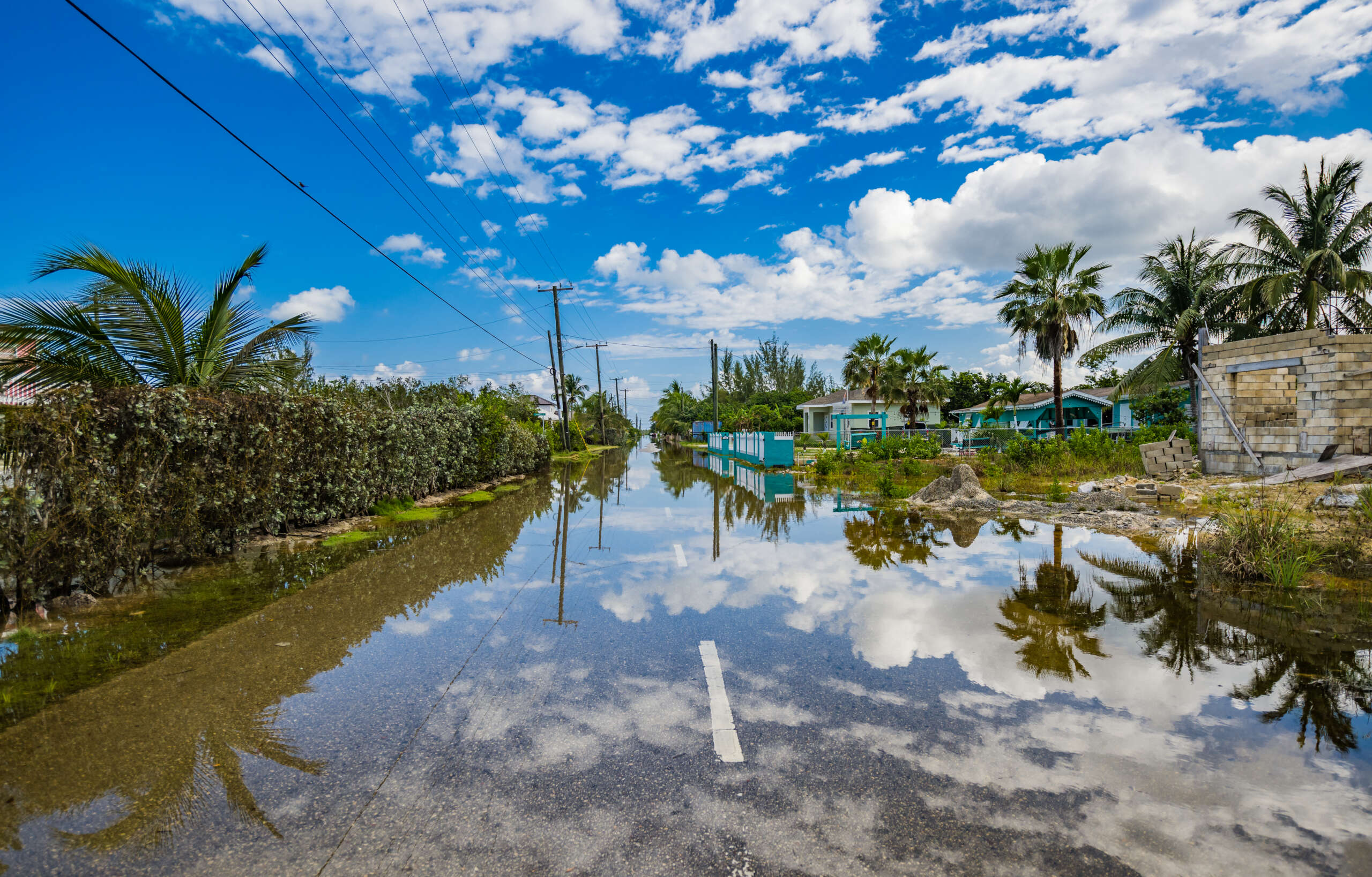 King tides flooding low-lying areas - Cayman Compass