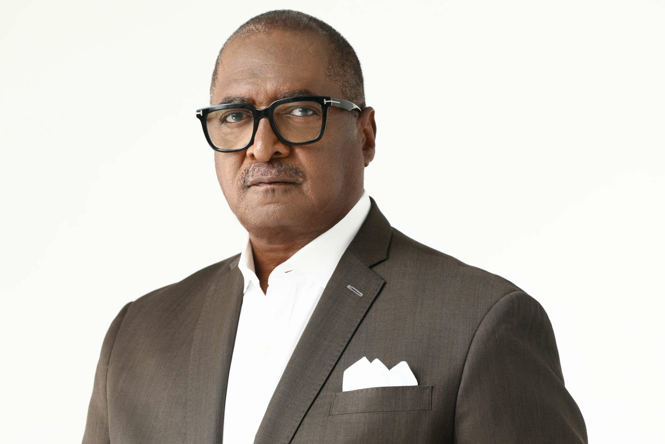 Beyoncé's father Mathew Knowles to headline breast cancer gala - Cayman ...