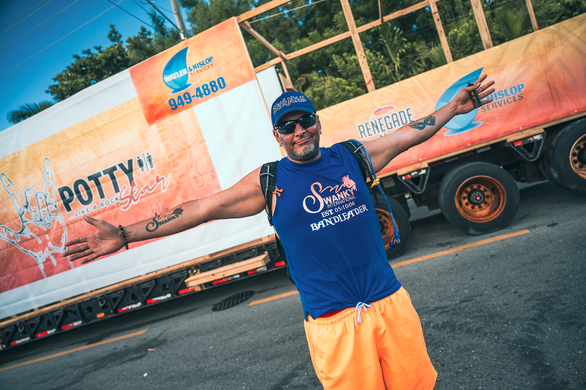 CayMask 2023-29 - Cayman Compass