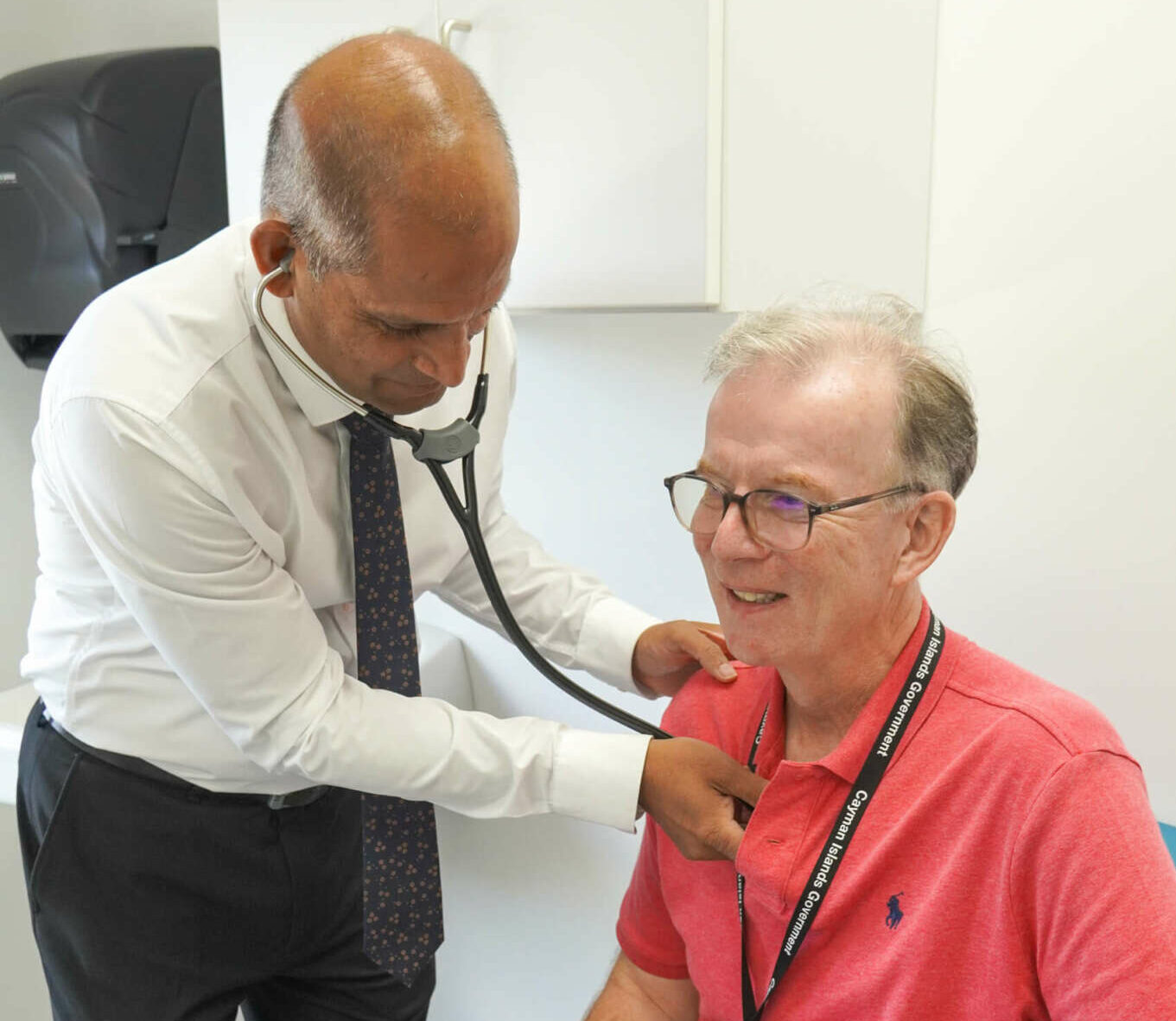 HSA introduces tiny remote heart-monitors - Cayman Compass