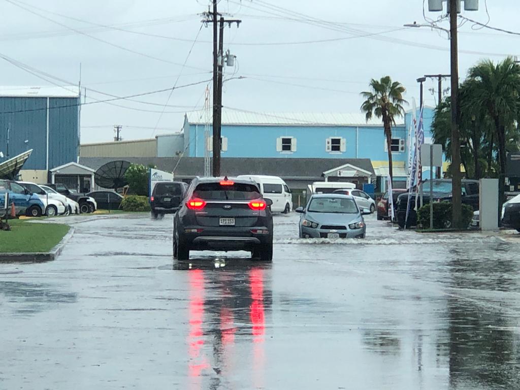 Saturday storm dumps inches of rain on Grand Cayman - Cayman Compass