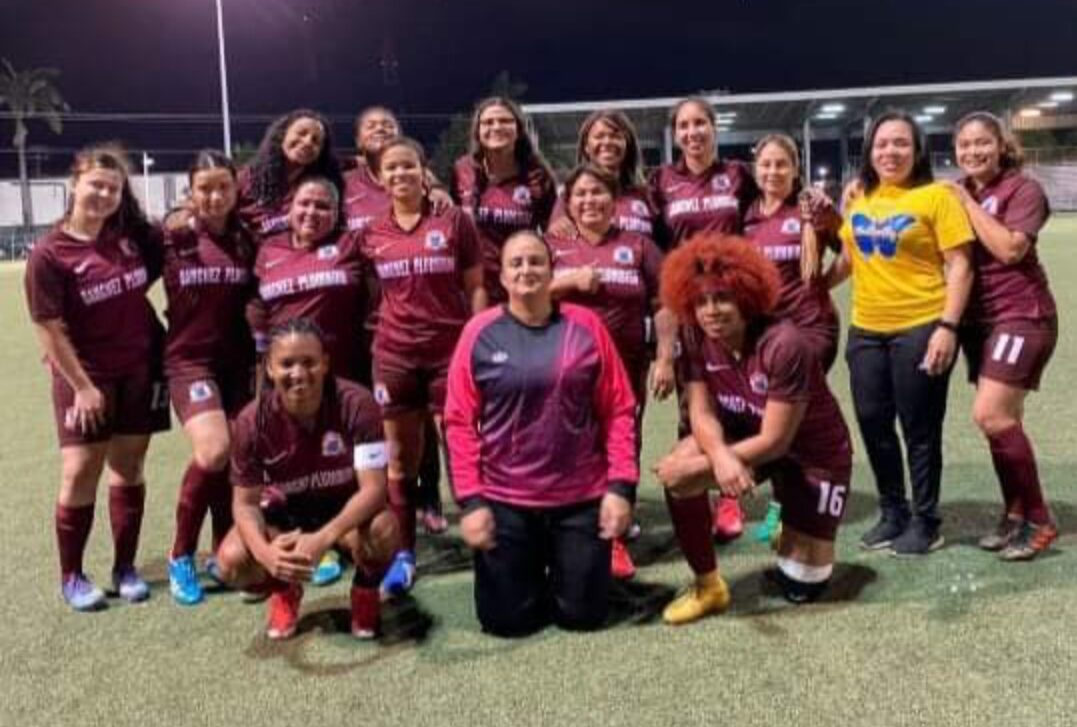 Cayman footballer gets US scholarship - Cayman Compass