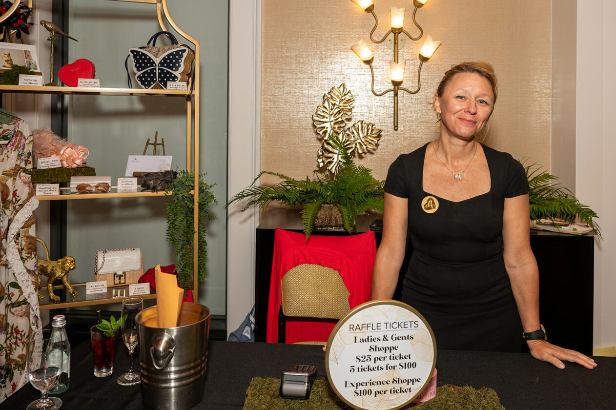 CHF Heart of the Jungle Masked Ball - a Roaring Success! - Cayman Compass