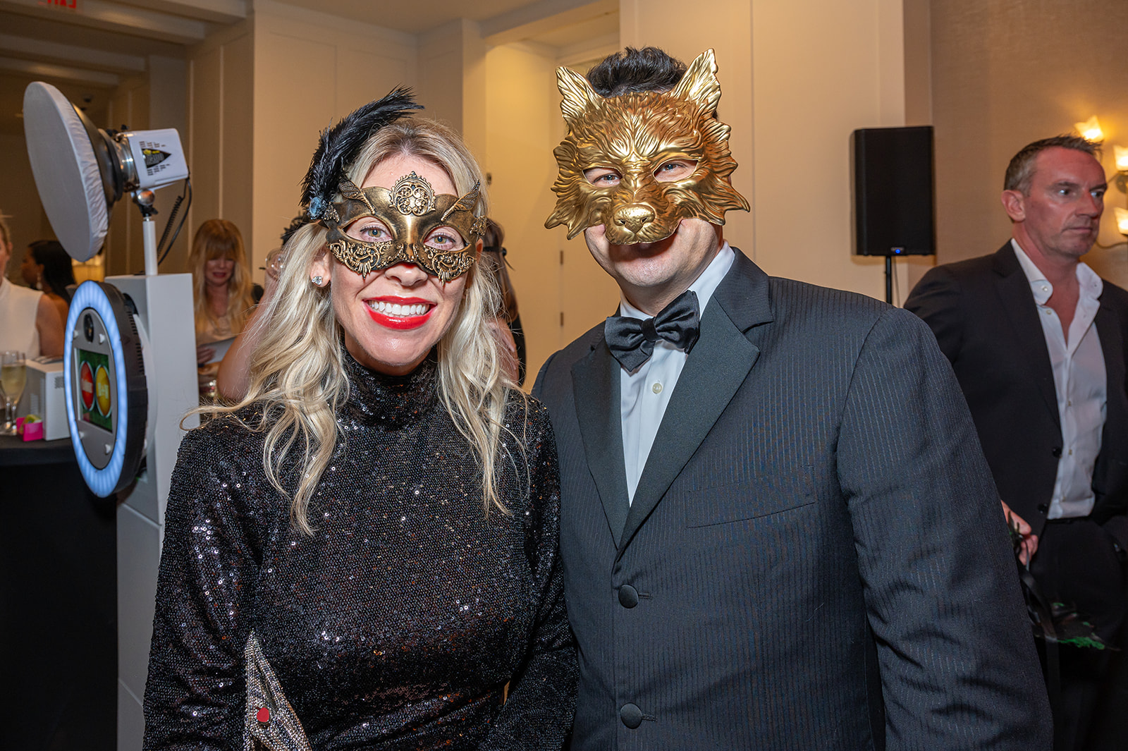 CHF Heart of the Jungle Masked Ball - a Roaring Success! - Cayman Compass