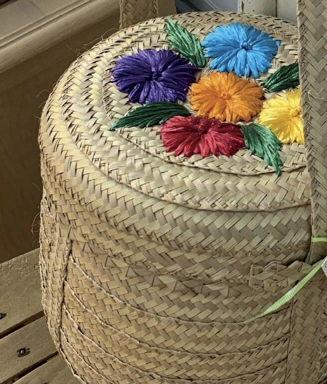 thatch01 - Cayman Compass